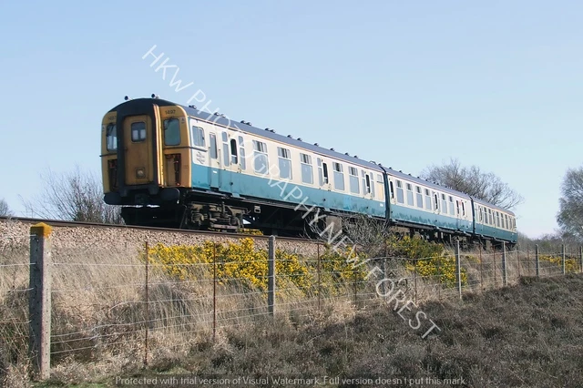 RAILWAY TRAIN PHOTO A4 3CIG 1497 Freshwater near Setley Lymington ...
