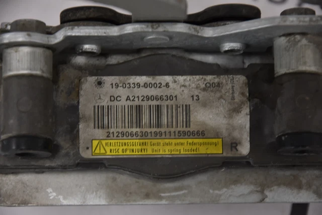 MERCEDES E W207 W204 W212 Capot Charnière Avec Actuateur Droite A2129066301 EUR 70,08 - PicClick FR