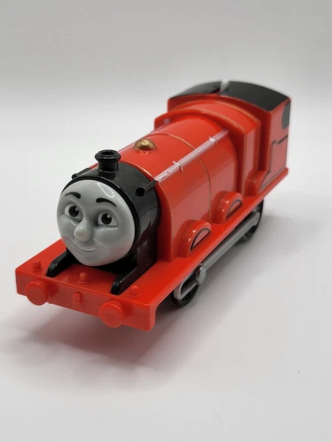 THOMAS & FRIENDS James Motorized TrackMaster Tank Engine Friends Red ...
