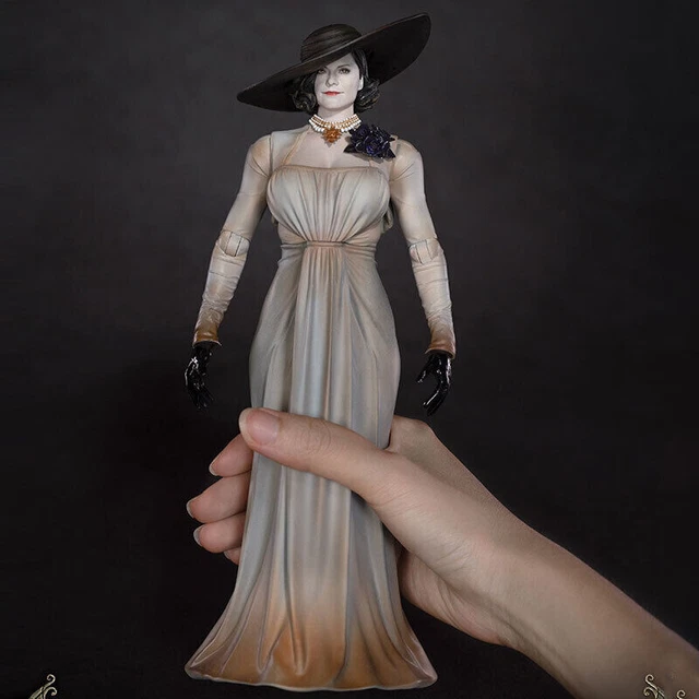 RESIDENT EVIL VILLAGE Lady Dimitrescu 1/12 Action Figure £299.99 ...