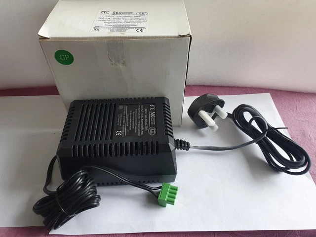 ZTC DCC 560 Command station Digital Controller Transformer Power Unit £ ...
