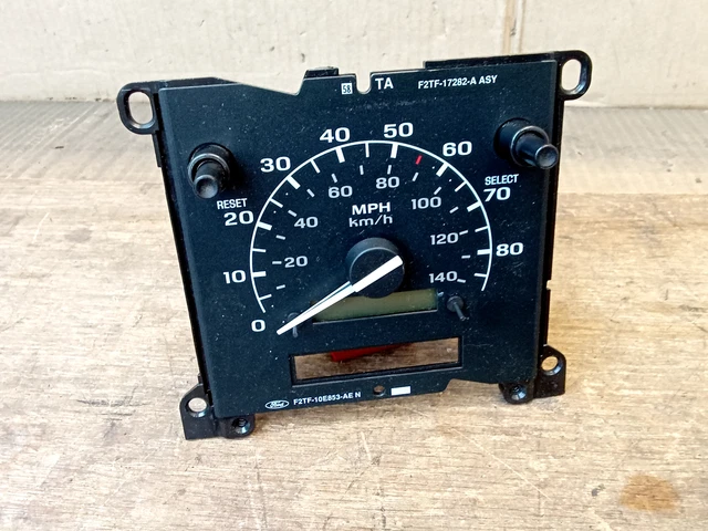 92-97 SPEEDOMETER OEM Ford F150 F250 F350 Bronco 148k Miles EUR 175,17 ...