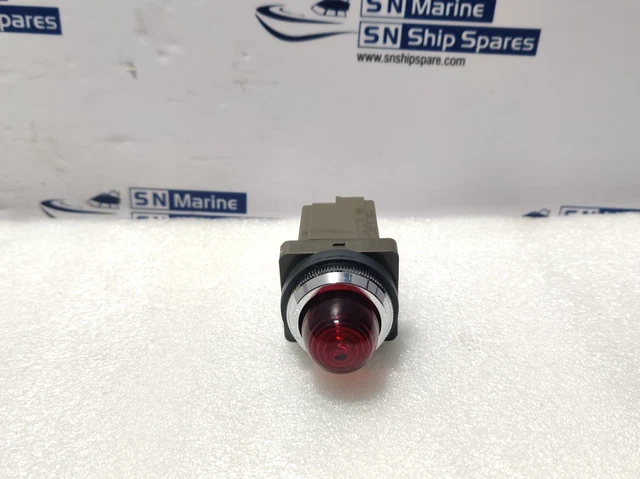 IDEC APN128 PILOT Indicator Lamp Primary 200/220V 50/60Hz lamp 18V 2W ...