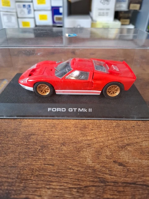 SCALEXTRIC C2424 FORD GT40 Mk2 "Collectors Club 2003" £37.11 - PicClick UK