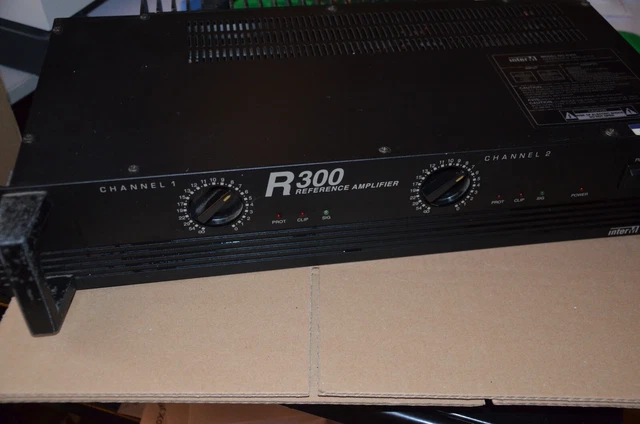 INTERM REFERENCE AMPLIFIER Rackmount riferimento potenza amplificatore ...
