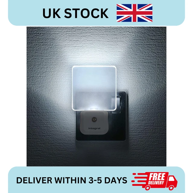 INTEGRAL LED PLUG Walls with Dusk to Dawn Photocell Auto Sensor Night ...