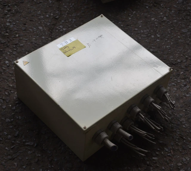 STEEL ELECTRICAL CABINET terminal box switchboard enclosure 400 x 450 x ...