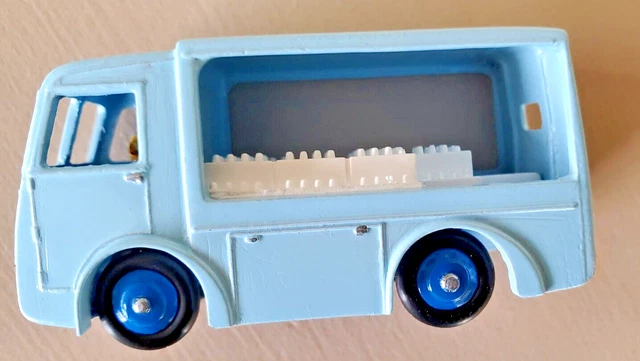 PALE BLUE CODE 3 Dinky 30V United Dairies Electric Diary Milk Float A ...