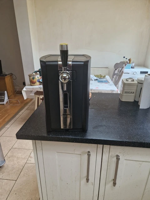 PHILIPS PERFECTDRAFT HOME Beer Draft System (HD3620/22)COLLECTION ONLY ...