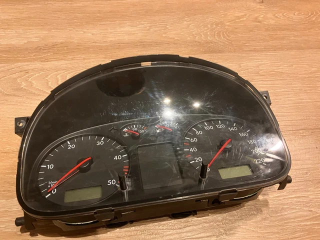 VW T4 2.5 TDI Kombiinstrument Tacho blaue Beleuchtung UNGEPRÜFT ...