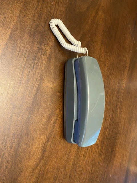 VINTAGE UNISONIC BLUE Mid Century Modern Slim Line Push Button ...