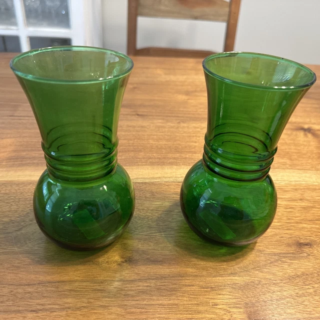 2 VINTAGE ANCHOR-HOCKING Forest Green Rib-Necked Depression Glass Vase ...