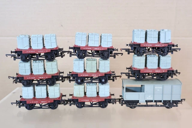 TRIANG HORNBY R340 Râteau De 9 Br Conflat Wagon B734259 & 3 Conteneur ...