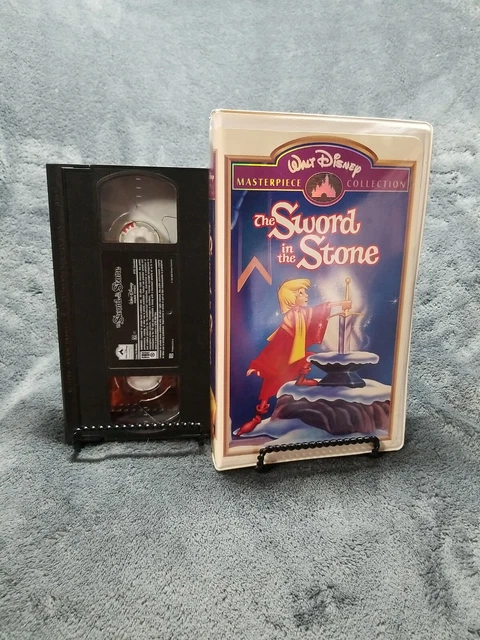 THE SWORD IN the Stone VHS Walt Disney Masterpiece Collection £5.52 ...