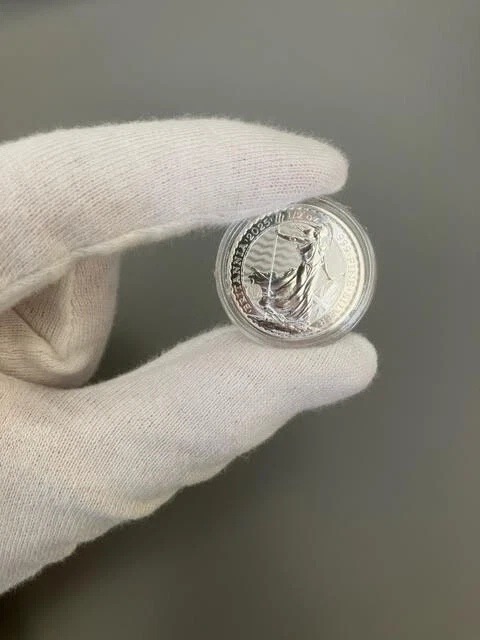 NEW 2025 BRITANNIA 1/2 oz Silver Bullion Coin - Free Capsule - CGT FREE ...