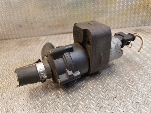 MERCEDES-BENZ W163 ML 270 CDI Auxiliary Water Coolant Pump 0018356064 2 ...