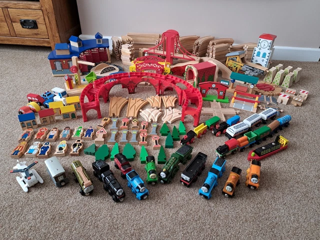 THOMAS THE TANK Engine Wooden Train Set XL Bundle. Brio ELC Big Jigs £ ...