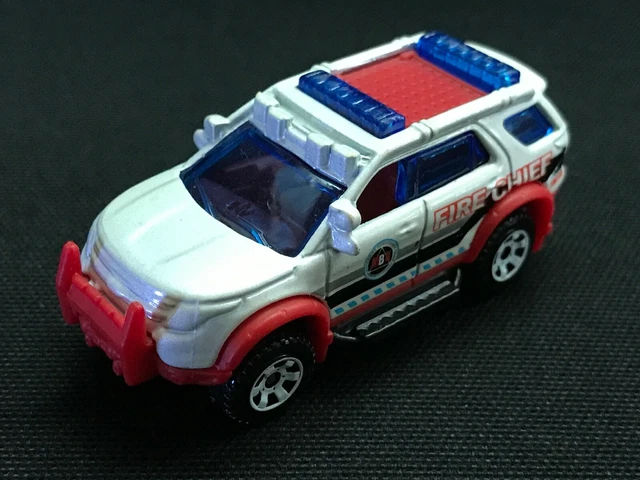 MATCHBOX FORD EXPLORER Fire Chief 4x4 Collectable Scale 1:64 $6.99 ...