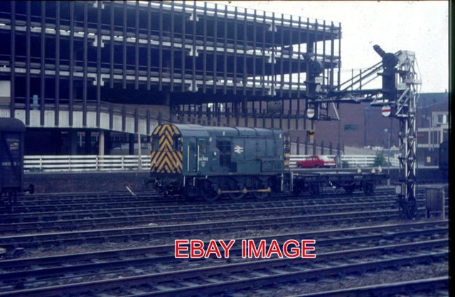ORIGINAL 35MM SLIDE CLASS 08 SHUNTER NO 08745 AT DONCASTER 10/76 £3.50 ...