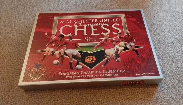 MANCHESTER UNITED CHESS Set 1968 Versus 1999 European Champions Clubs ...