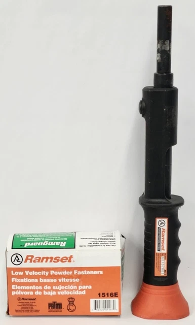 RAMSET HAMMERSHOT .22 Calibur Powder Actuated Drive Tool with Fasteners ...