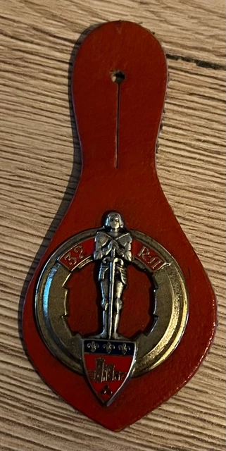 INSIGNE MILITAIRE PUCELLE 32 Régiment d’artillerie RA EUR 3,00 ...