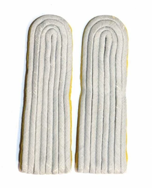 C.WW2 ERA GERMAN Army Epaulette Rank Insignia Pair for a Signals ...