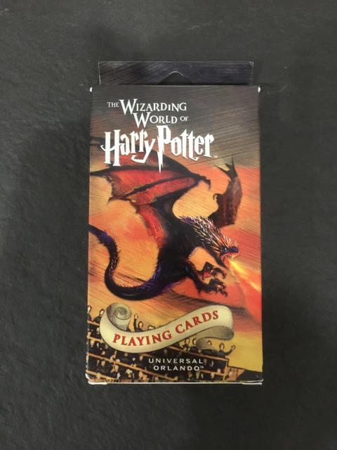 THE WIZARDING WORLD of Harry Potter Playing Cards Game Universal ...