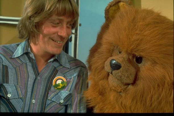 TELEVISION PRESENTER GEOFFREY Hayes And Bungle 1975 OLD TV PHOTO EUR 6 ...