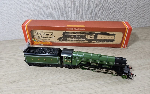 HORNBY RAILWAYS, L.N.E.R Class A1 Flying Scotsman Locomotive, R.398 ...