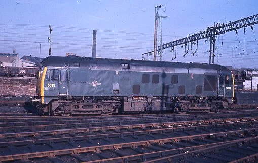 ORIGINAL COLOUR SLIDE of D5039 BR class 24 diesel loco £5.99 - PicClick UK