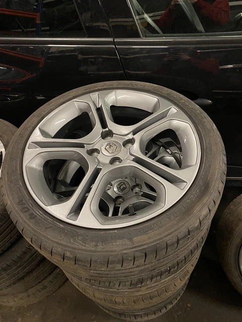 RENAULT CLIO MK4 Gt-Line Alloy Wheel Grey 205/45/17R P/N 403008380R £ ...