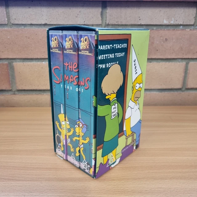 VINTAGE 2000S THE Simpsons Year One VHS PAL Version Boxed Set x3 ...