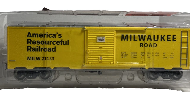 MILWAUKEE ROAD MENARDS Train Car Gold Line Collection Limited Edition ...