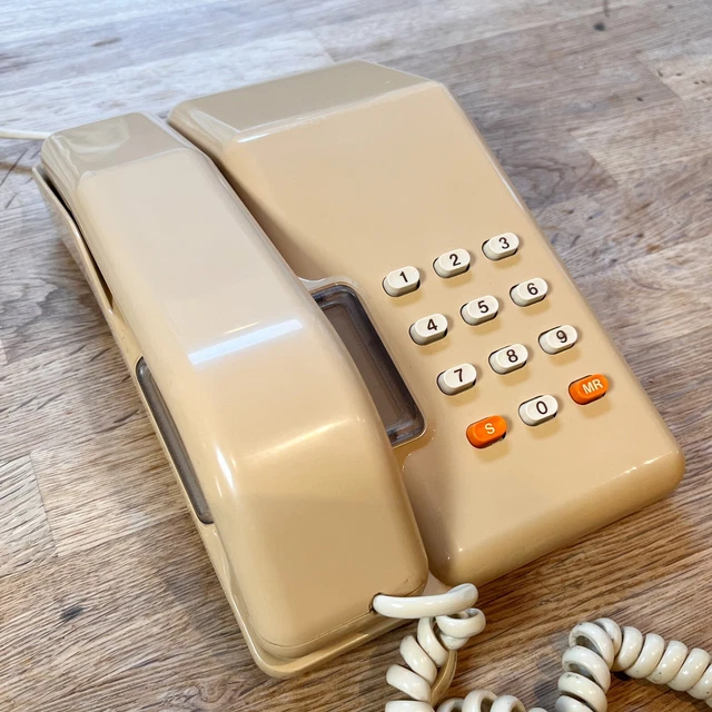 VINTAGE 1980'S BT Viscount 9511R push button telephone iconic design in ...