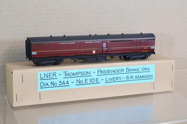 ' COMET' MODÈLES Kit Construit Br Lner Thompson Passager Frein Van ...