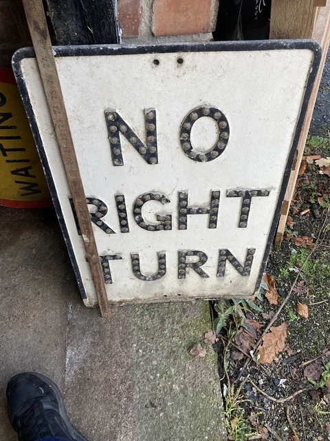ANTIQUE METAL ROAD signs Rare No Right Turn Cast Ali Offers Reduced £ ...