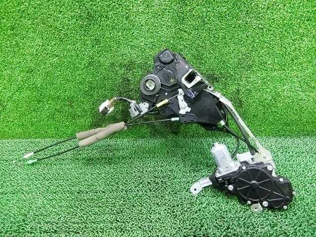 TOYOTA LEXUS LS 2006 DBA-USF40 Door Lock Solenoid 6905050080 [Used ...