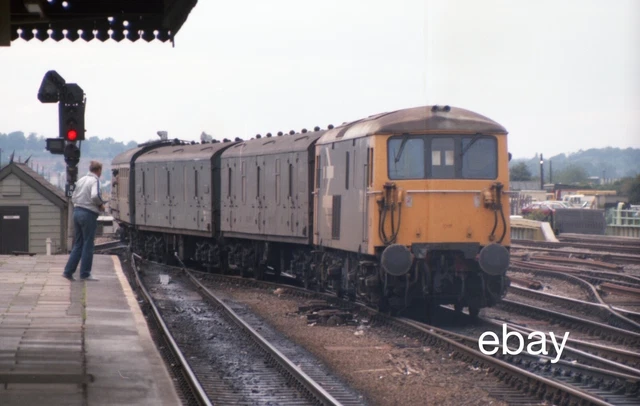 STRIP OF 2 original 35mm negatives of 73131 at Reading £2.00 - PicClick UK