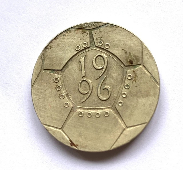 1996 EUROPEAN FOOTBALL Championship Large Old Style £2 Two Pound Coin £ ...
