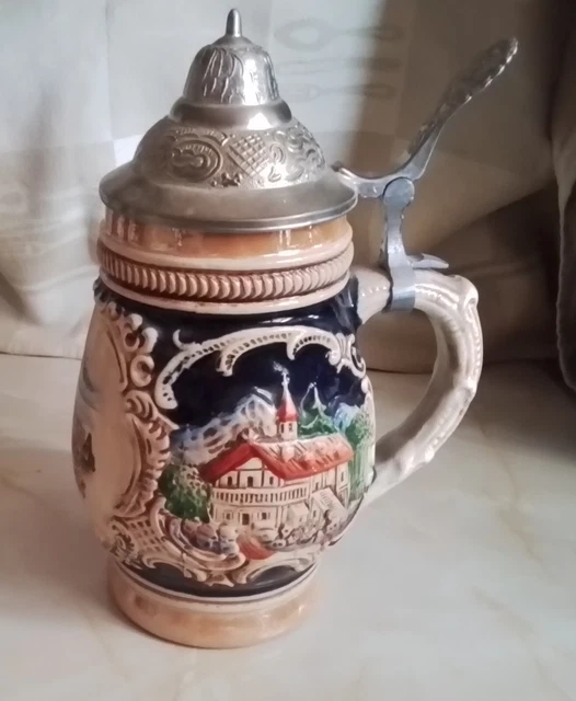 VINTAGE GERMAN BEER stein metal lift up lid Pied Piper 0.5 litre ...