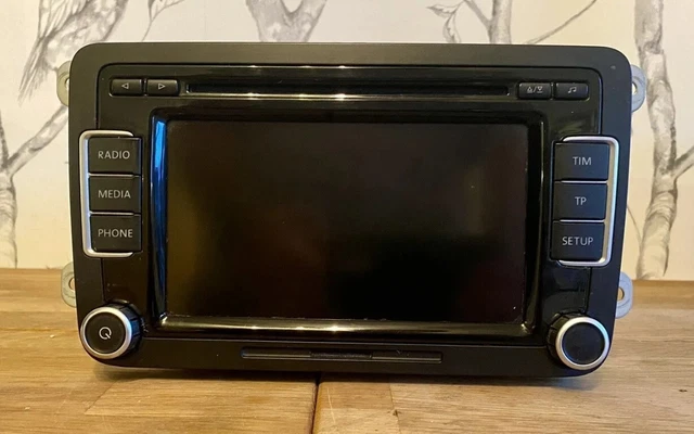 GENUINE VW RCD 510 TOUCHSCREEN STEREO HEAD UNIT with code. Very Good ...