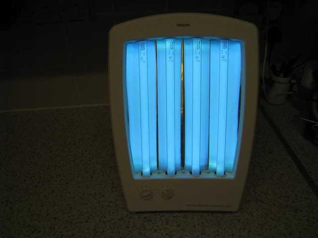 PHILIPS HB175 FACIAL Tanner Home Face Lamp Tanning UV Sun Solaria VGC £ ...