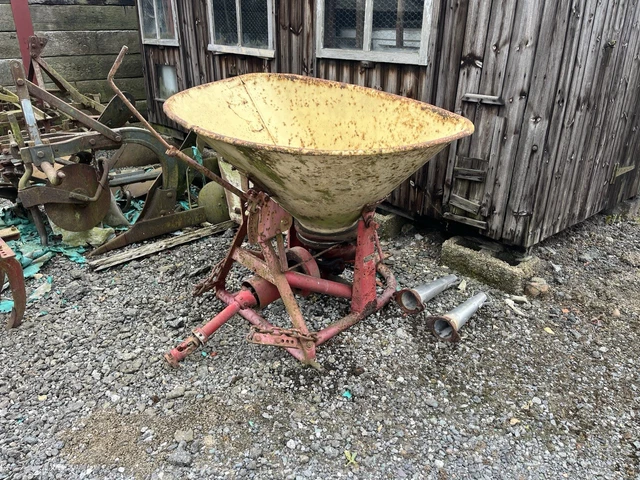 ORIGINAL VINTAGE VICON Fertiliser Spreader Suit Classic Compact Tractor ...