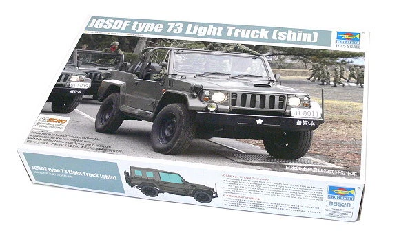 TRUMPETER 05520 MILITARY Model 1/35 JGSDF type 73 Light Truck (shin ...
