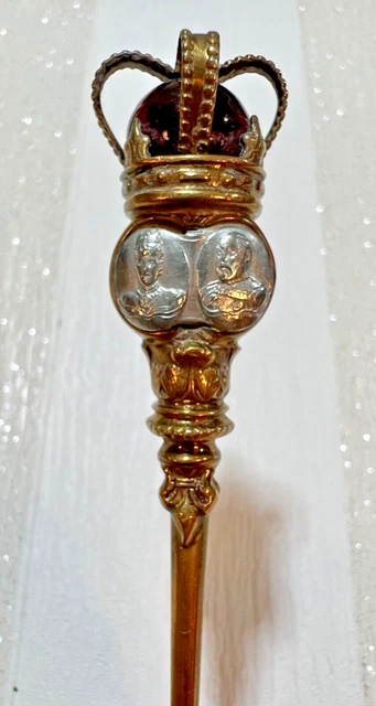 ANTIQUE COMMEMORATIVE GEORGE V and Queen Mary Gold Plated Button Hook £ ...