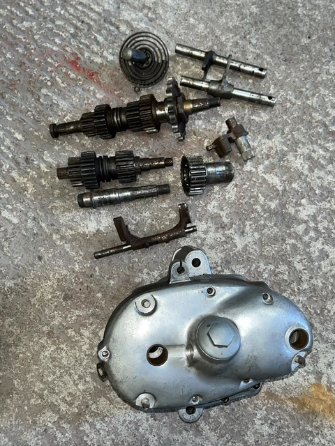TRIUMPH 5T? T100? 6T? Gearbox Parts Pre Unit Motorcycle Pts Not ...