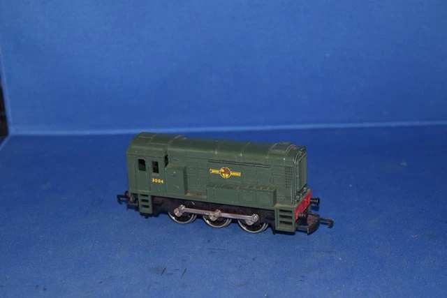 LIMA 205108 Class 08 Diesel Shunter 3004 Green (N0 Box) £18.00 ...