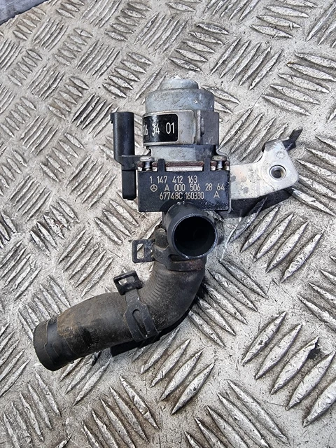 MERCEDES C350 SPORT Coolant Heater Control Valve A0005062864 Saloon ...