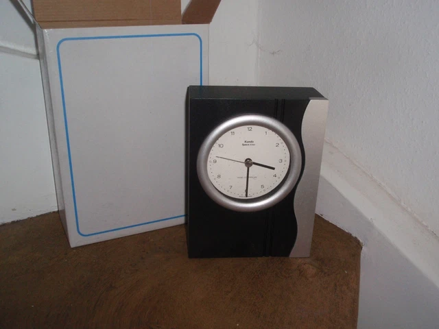 KUNDO SPACE TIMER Radio Controlled Kaminuhr Modern silber schwarz sehr ...